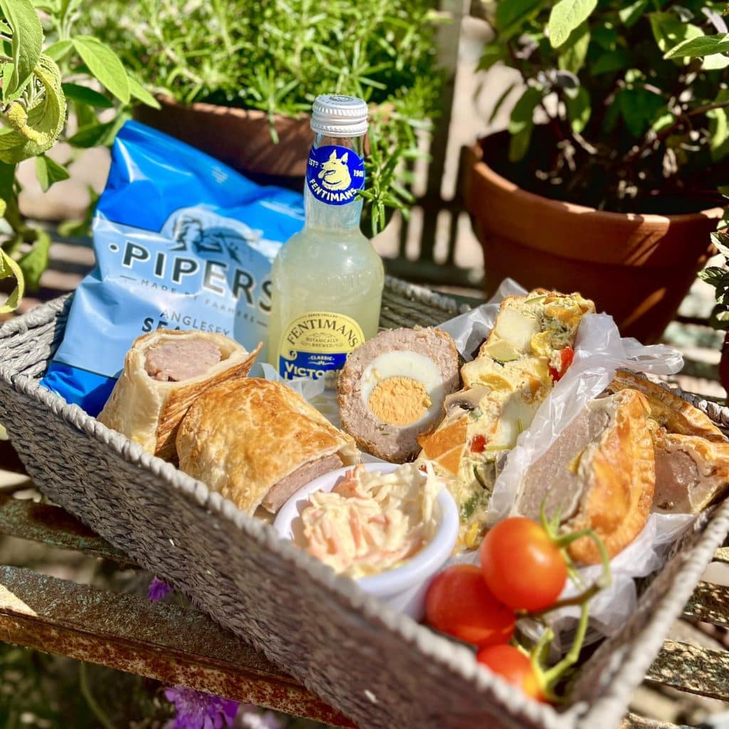 Denstone Hall Farm Shop & Café – DISCOVER EAST STAFFORDSHIRE