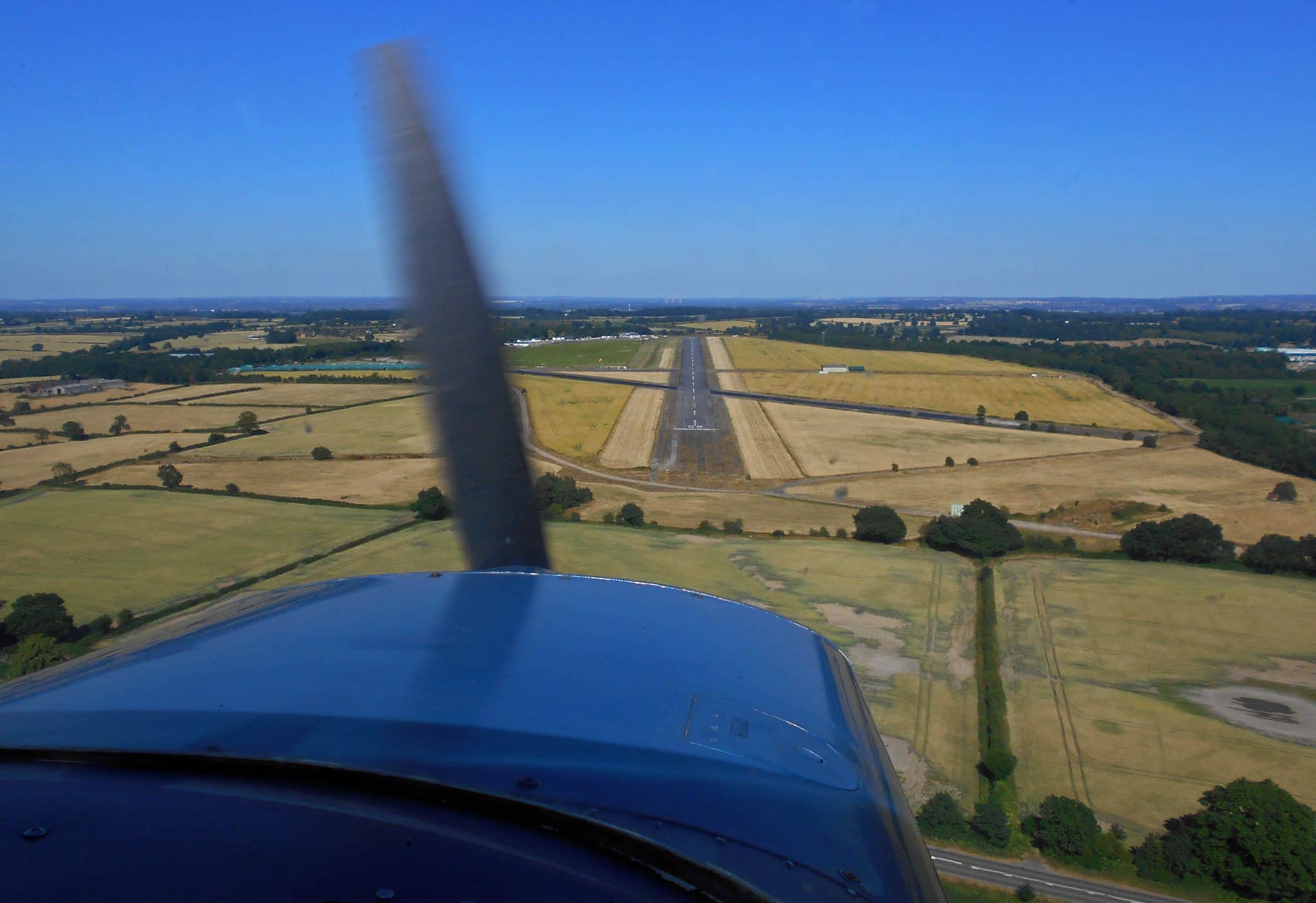 Tatenhill Airfield & Flight Deck Cafe – DISCOVER EAST STAFFORDSHIRE