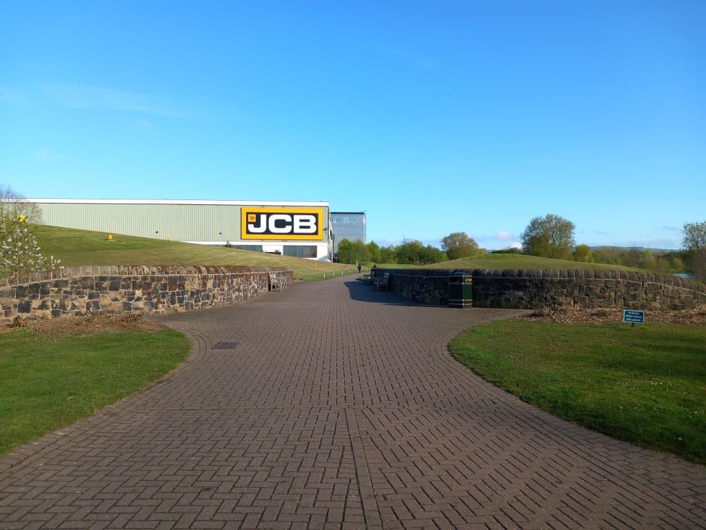 JCB Lakeside Walk – DISCOVER EAST STAFFORDSHIRE