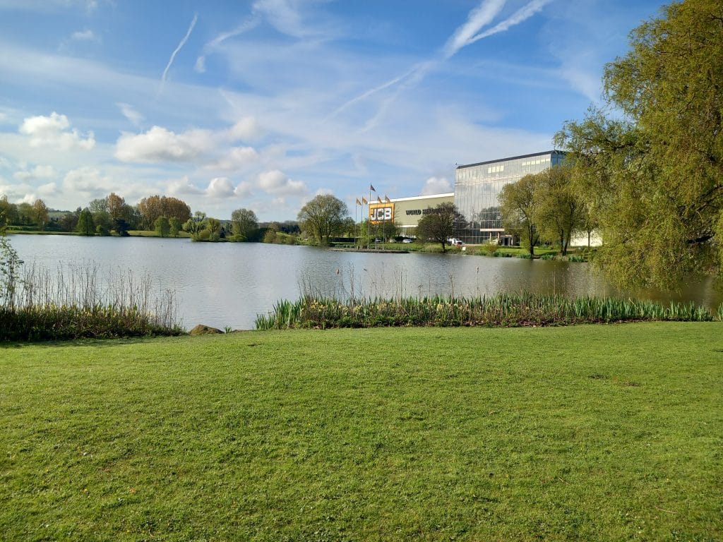 JCB Lakeside Walk – DISCOVER EAST STAFFORDSHIRE